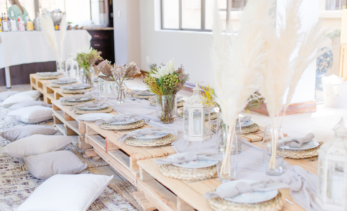 Enchanting Boho Kitchen Tea: A Picnic Perfection with Flower Crowns ...